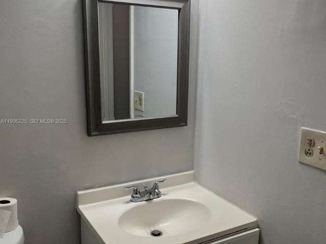 2701 Riverside Dr, Unit 203B, Coral Springs, FL 33065 | MLS #A11905