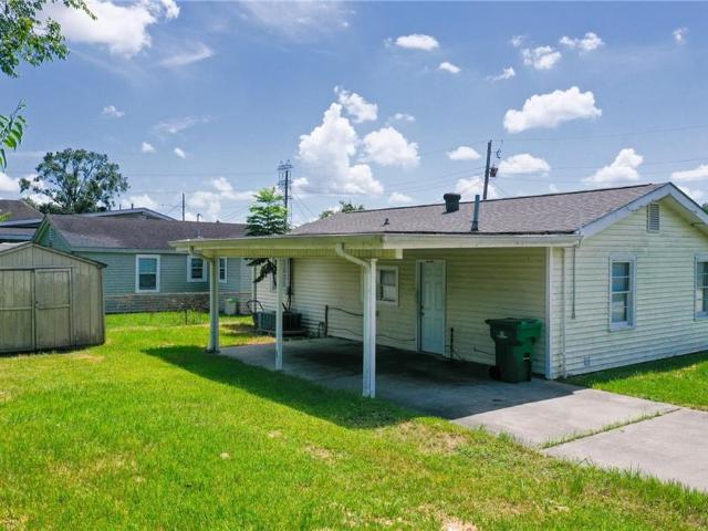 2701 Rose Drive