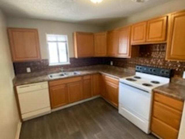 2701 S. Emporia St. 1 Bedroom Apartment for Rent at 2701 S Emporia St, Wichita, KS 67216 South City