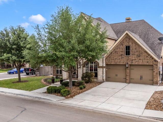 2701 Saddlehorn Dr