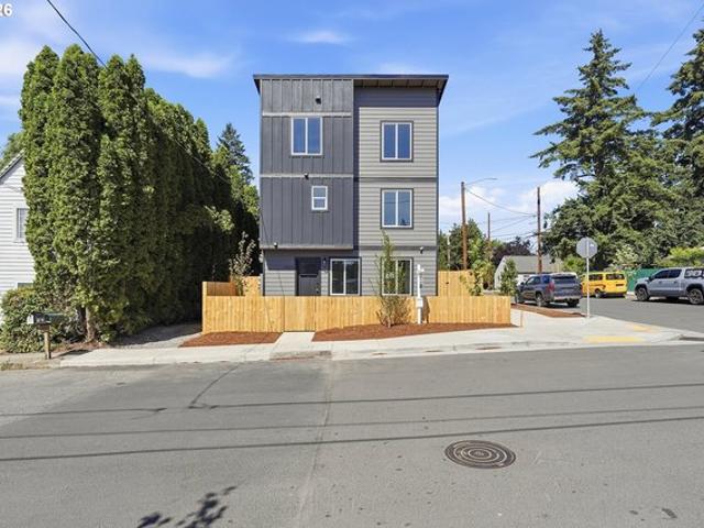 2701 SE 85th Ave Unit A, Portland, OR 97266