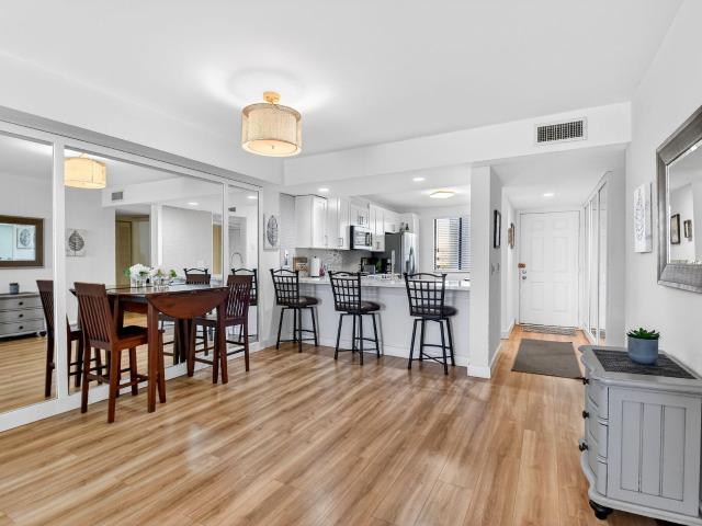 2701 Village Blvd, Unit 303, West Palm Beach, FL 33409 | MLS #R11163
