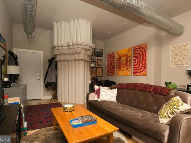 2701 W Girard Avenue # 12