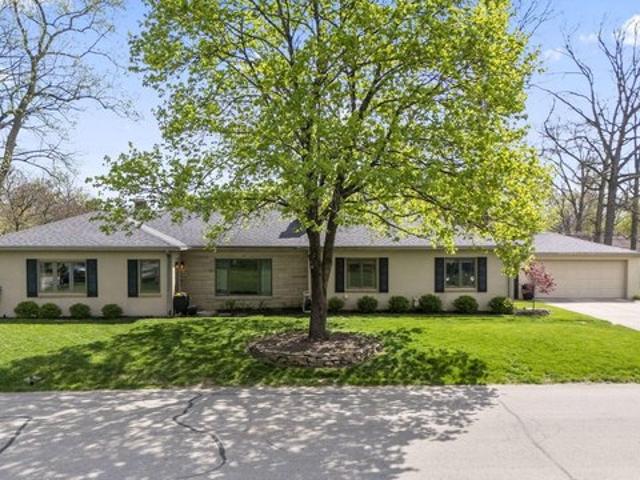 2701 Woodley Rd, Columbus, OH 43231