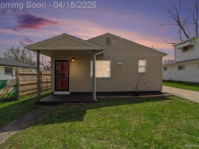 27025 Notre Dame St, Inkster, MI 48141