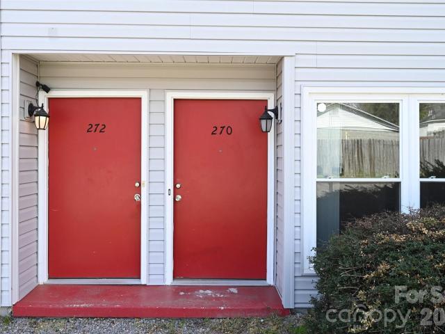 270/272 Spring Street SW