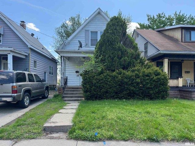 2702 NE Madison Ave, Peoria, IL 61603