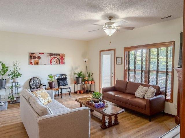 2702 NE Oak Dr Unit 2, Ankeny, IA 50021