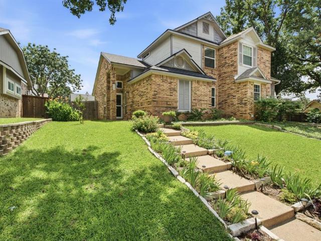 2702 Ansley Court