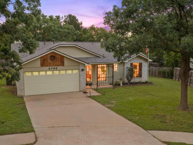 2702 Calabash Cv