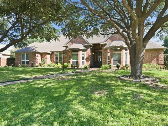 2702 Cottonwood Lane