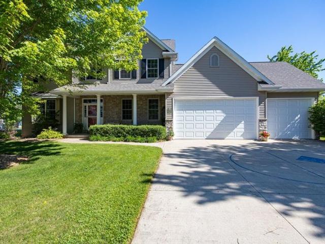 2702 E Corridor Dr, Appleton, WI 54913