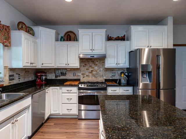 2702 e corridor drive
