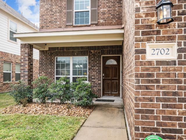 2702 Elm Crossing Trail