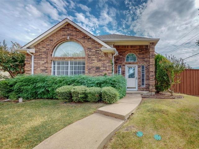 2702 Garden Springs Dr, Richardson, TX 75082 | MLS #21231 | Compass