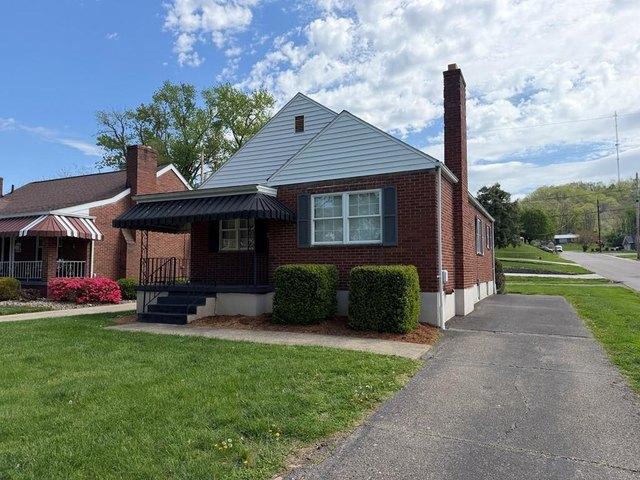 2702 Grandview Ave, Portsmouth, OH 45662