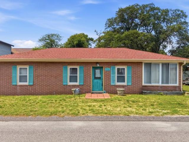 2702 Havens Dr, North Myrtle Beach, SC 29582