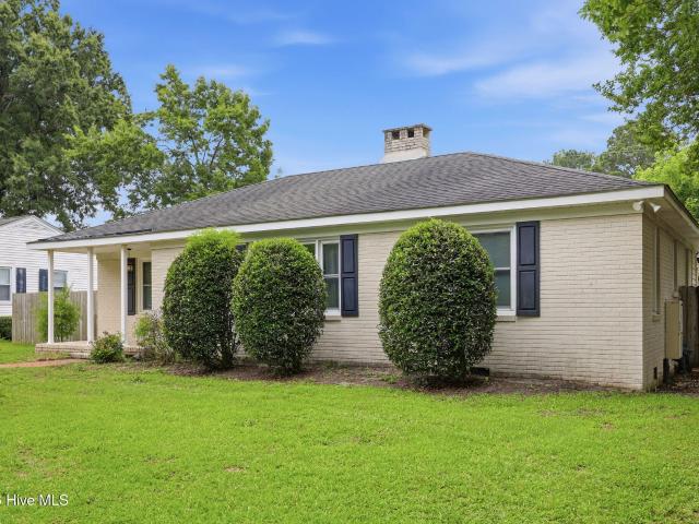 2702 Jackson Drive