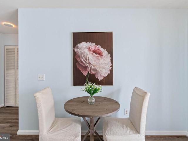 2702 Lighthouse Pt E # 629