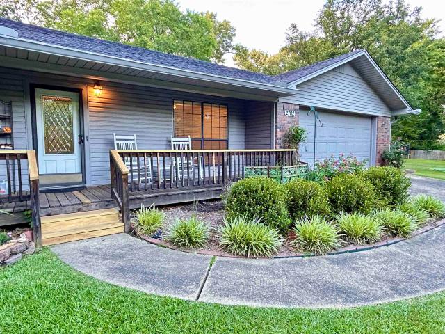 2702 woodvale lane