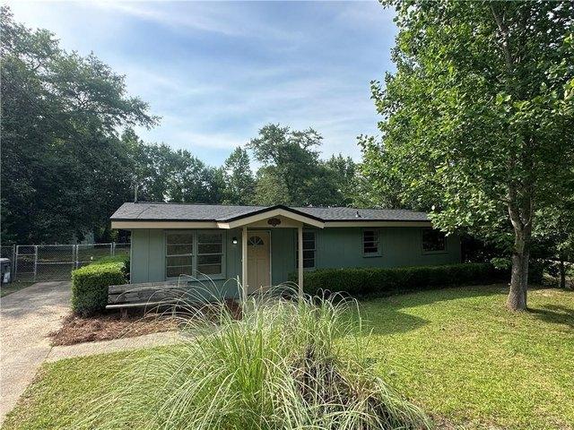 2702 12th Pl, Phenix City, AL 36869