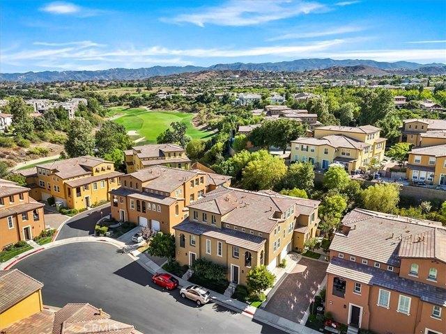 27035 Fairway Ln Unit 66, Valencia, CA 91381