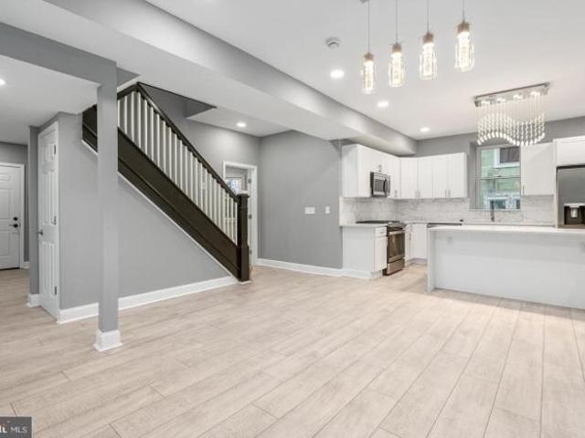 2703 Mt Holly St, Baltimore, MD 21216