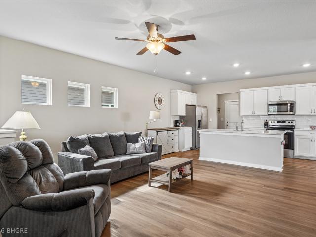 2703 NW 31st Street