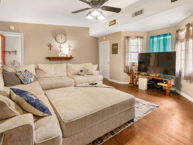 2703 Duncan Dr, Oyster Creek, TX 77541 | MLS #47711 | Compass