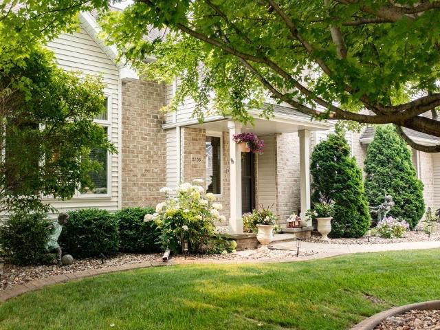 2703 e corridor drive