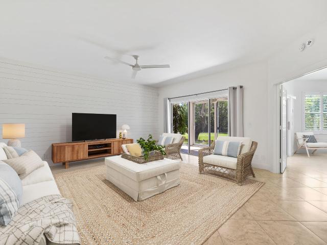 2703 Fairway Dr N, Jupiter, FL 33477 | MLS #B26006 | Compass