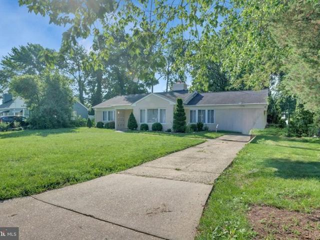 2703 Gaither St, Temple Hills, MD 20748