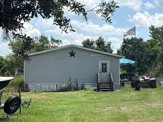 2703 Jim Johnson Rd, Plant City, FL 33566