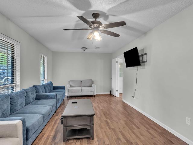 2703 Persimmon