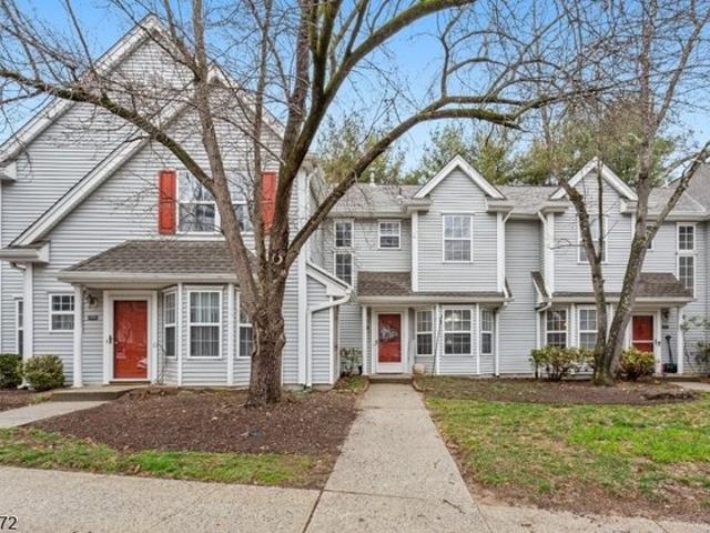 2703 Tudor Dr, Pequannock Township, NJ 07444
