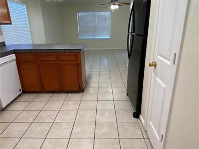 2703 Vienna Place