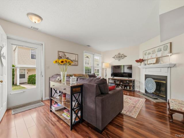 2703 Whispering Hills