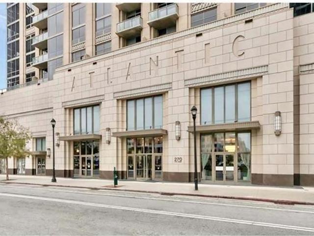 270 17th Street NW 2210
