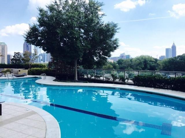 270 17th Street NW 2602