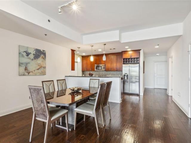 270 17th Street NW