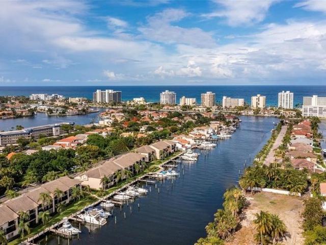 270 Captains Walk Apt 310, Delray Beach, FL 33483