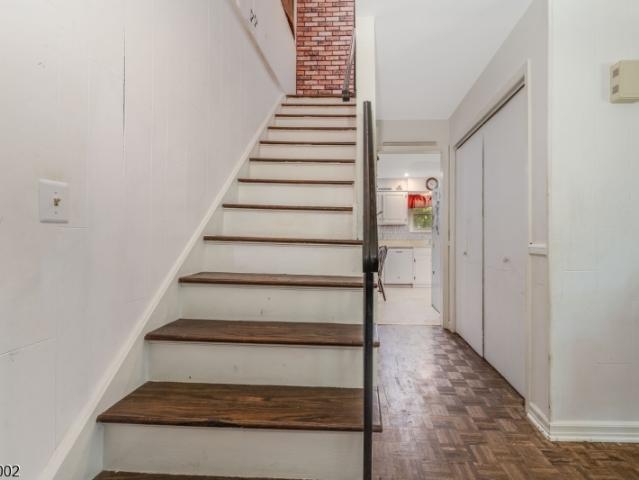 270 Andersen Rd