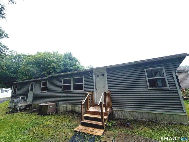 270 Boston Post Rd Trlr 10, Waterford, CT 06385