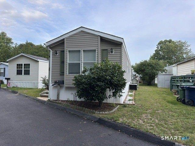270 Boston Post Rd Trlr 19, Waterford, CT 06385