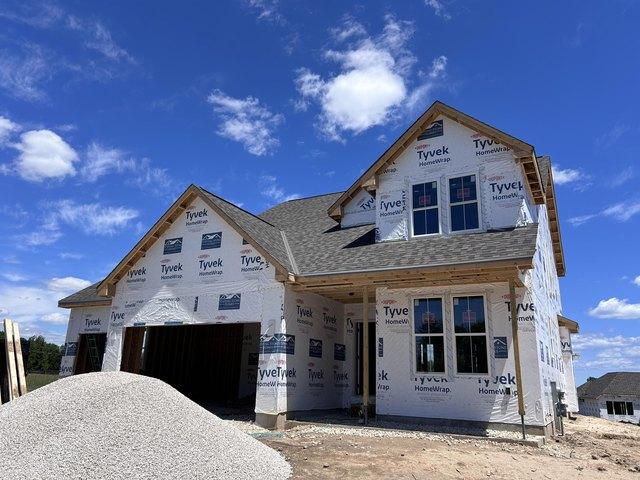270 Bayberry Ln, Grafton, WI 53024