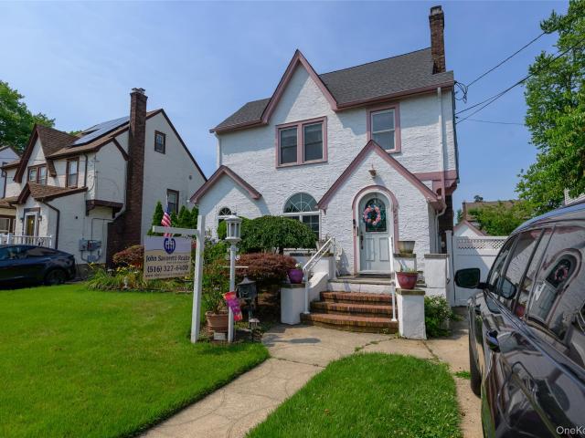270 Bedell Terrace