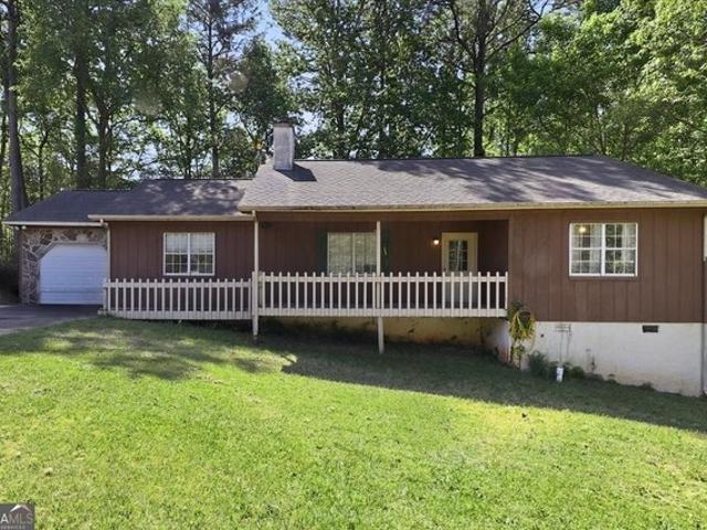 270 Big Bear Ct, Palmetto, GA 30268
