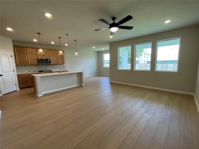 270 Grand Teton Dr