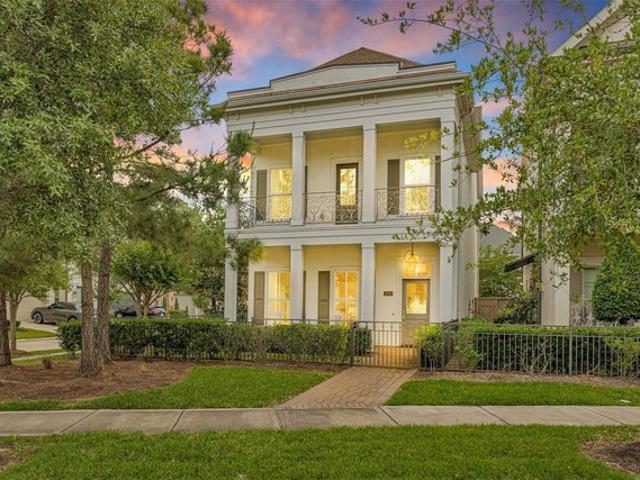 270 Green Blvd, Shenandoah, TX 77384