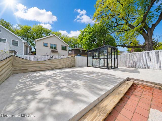 270 Greeley Avenue